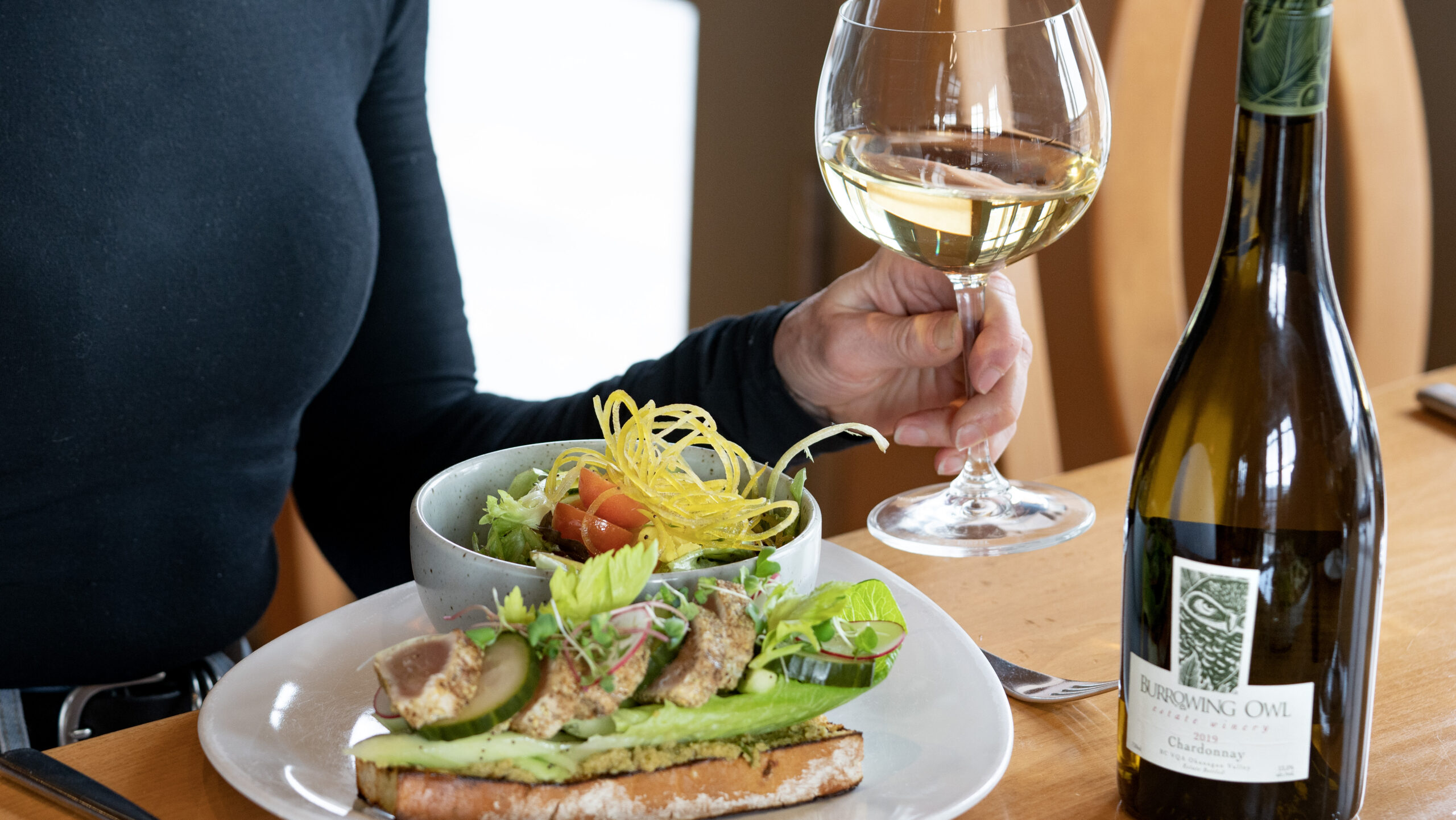 Specials & Packages - Burrowing Owl Winery